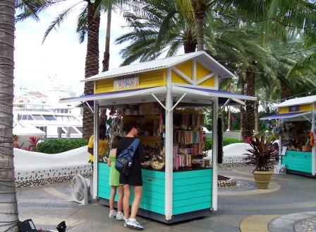 Paradise Island Shopping